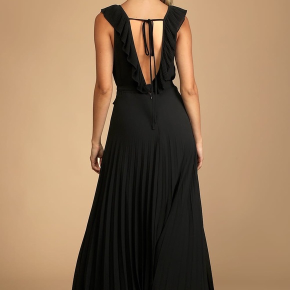 by the sea | Dresses | Ruffle Pleated Plunge Chiffon Maxi Dress Black ...
